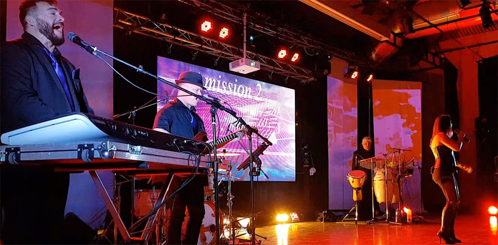 groupe-musique-soiree-entreprise - GROUPE DE MUSIQUE MISSION2 BAND